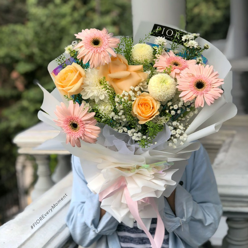Jual ENDEARING BOUQUET [ FRESH FLOWER / BUNGA ASLI ] | Shopee Indonesia
