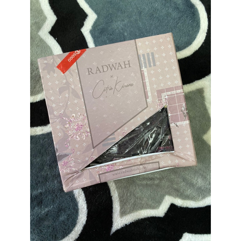 Jual Radwah x citra kirana hijab preloved | Shopee Indonesia