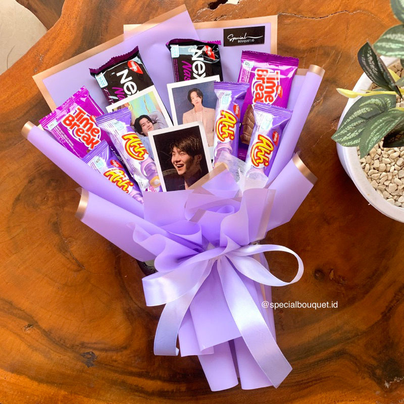 Jual (FREE 3 PCS FOTO POLAROID) BUKET SNACK ALL ABOUT PURPLE | Shopee ...