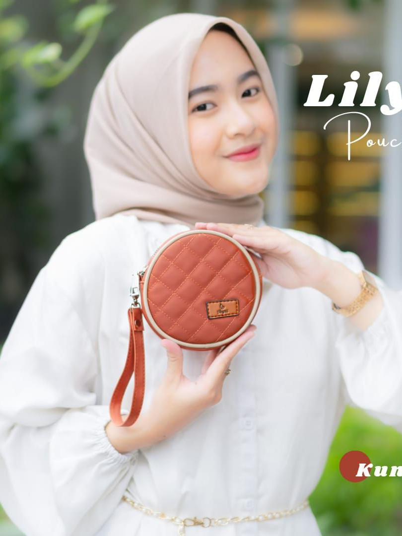 Jual LILY POUCH DOMPET KOIN by ABYNA X zelya bulat koin lucu imut anti air kartu | Shopee Indonesia
