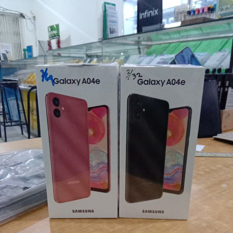 Jual Samsung Galaxy A04e 3/32 (Black, Cooper) | Shopee Indonesia