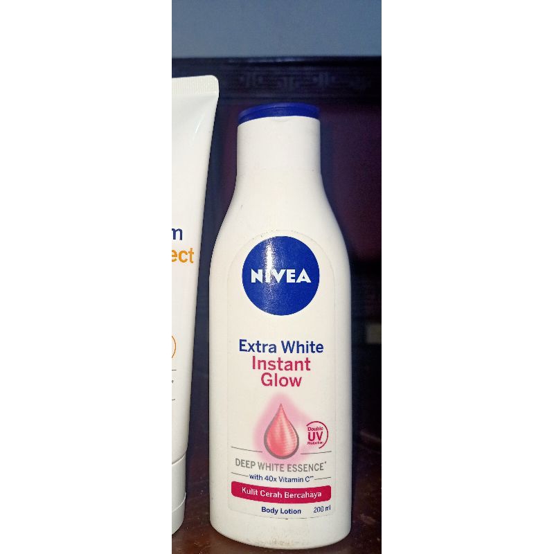 Jual Nivea Body Lotion Extra White Instant Glow 200ml Shopee Indonesia