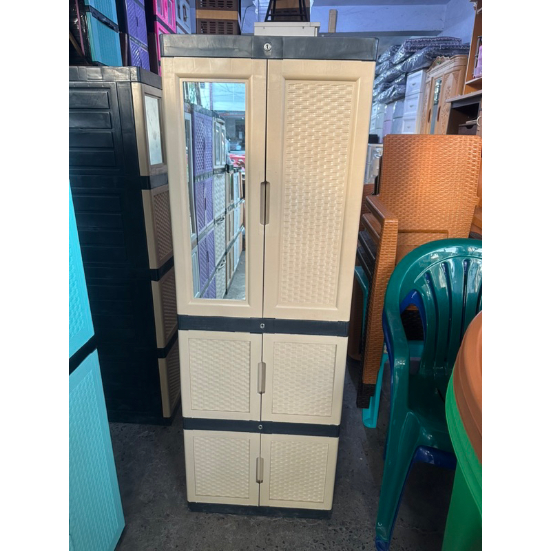 Jual lemari / kabinet plastik GUNPLAS mini Gantung + cermin + kunci ...