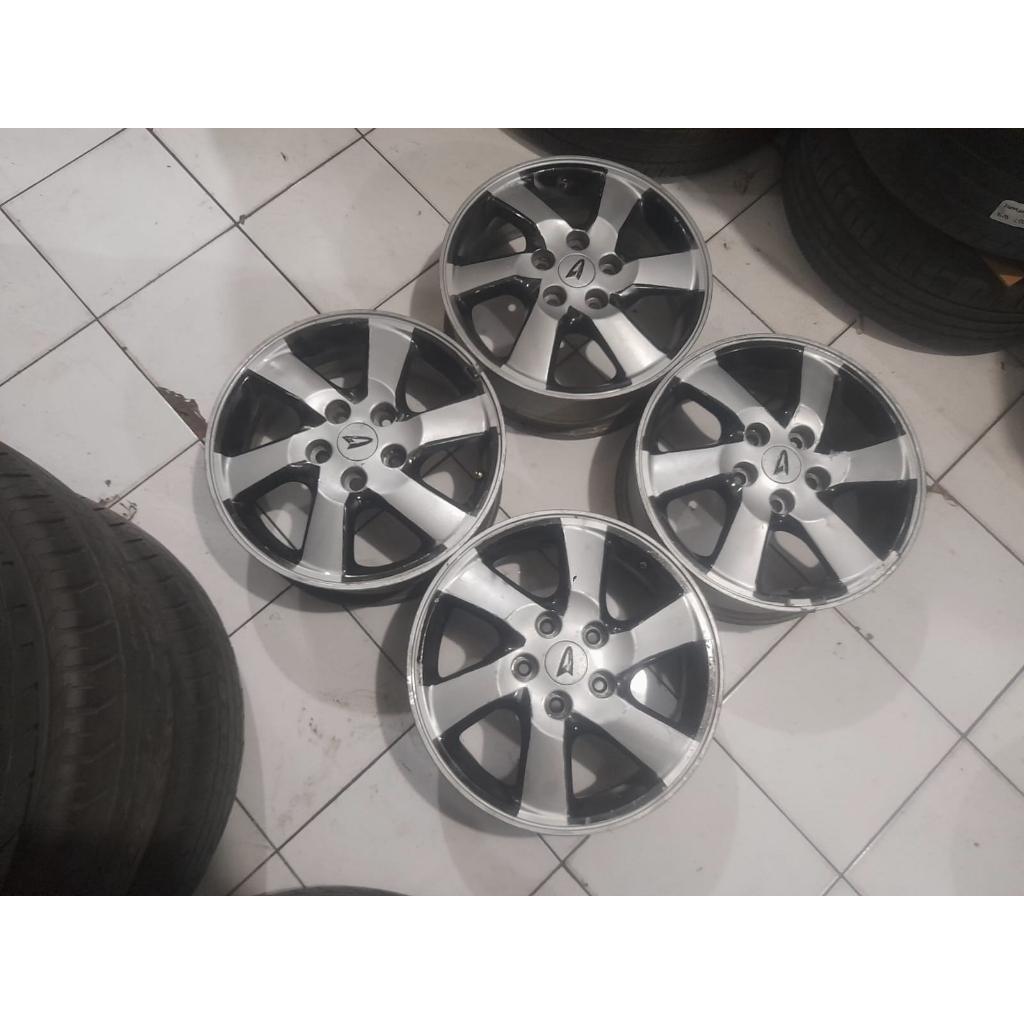 Jual VELG SECOND MOBIL OEM TERIOS RING 16 HOLE 5X114 | Shopee Indonesia