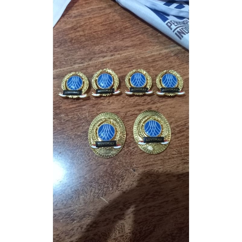 Jual Pin PERADI (Foto Real) | Shopee Indonesia