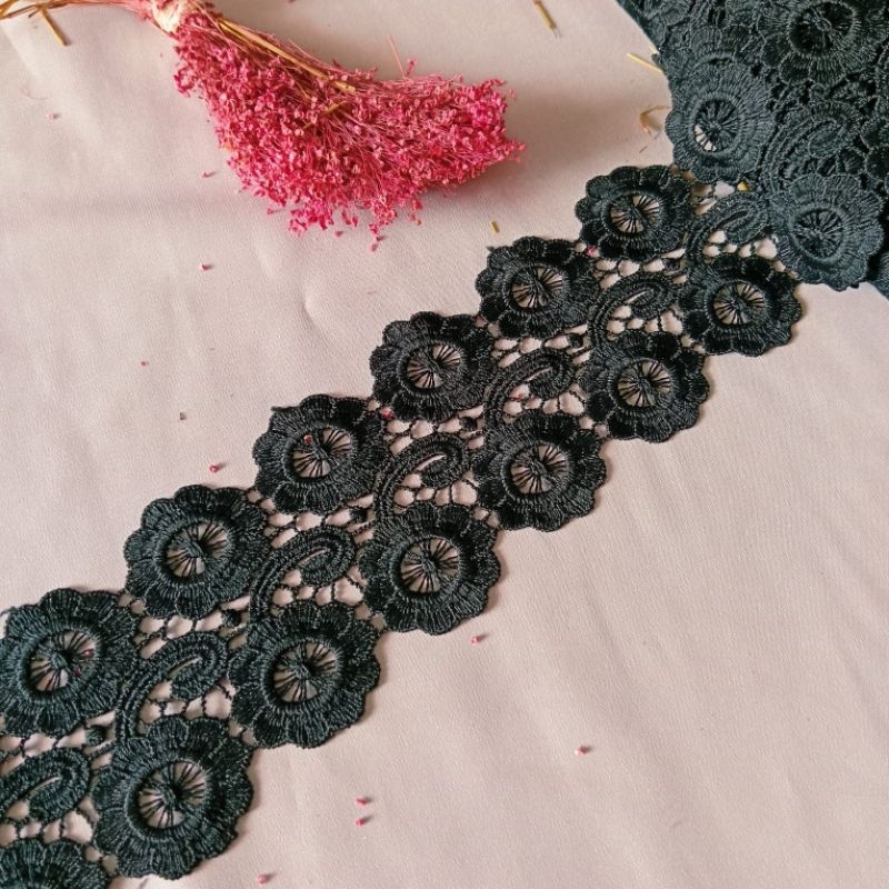 Jual Renda gyper hitam harga Rp 5500/1m | Shopee Indonesia