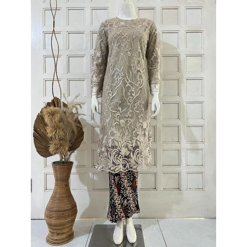 Jual SETELAN KEBAYA LONG TUNIK TILE/KEBAYA SERAGAMAN PESTA/KEBAYA ...
