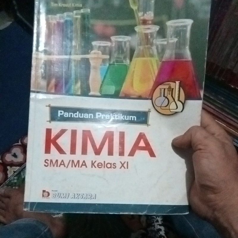 Jual buku panduan praktikum kimia SMA kelas 2 | Shopee Indonesia