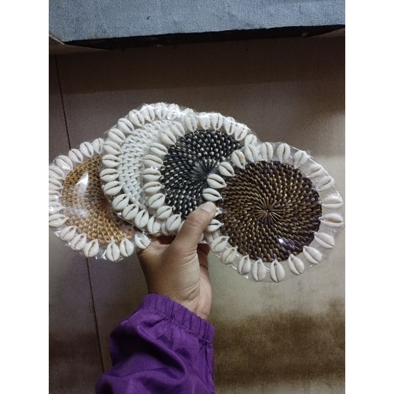 Jual Coaster rotan/tatakan gelas/kerajinan kayu/alas gelas unik ...