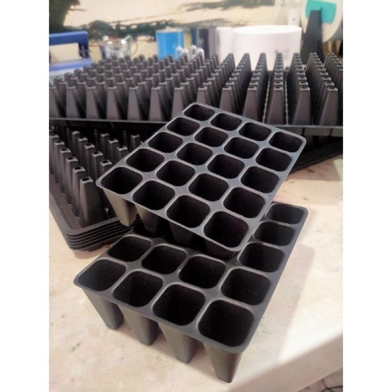 Jual Pottray Mini Pottray berkualitas tray semai penyemai pot tray ...