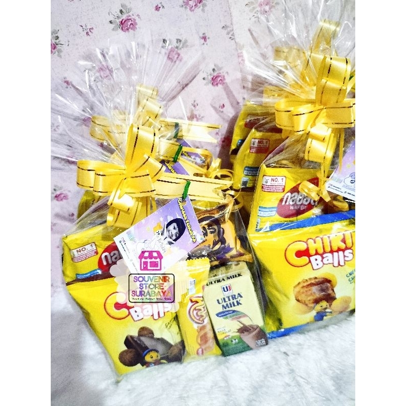 Jual Parcel Snack Ultah anak Serba Kuning || Paket snack Custom warna ...