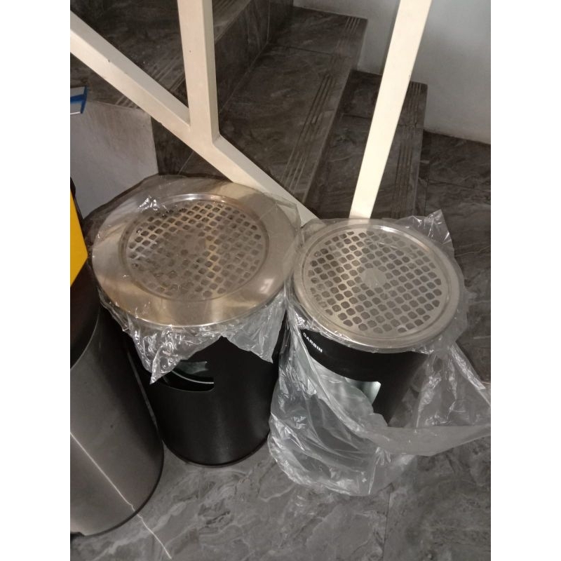 Jual Standing astray / Tempat sampah khusus depan lift kapasitas 30 L ...