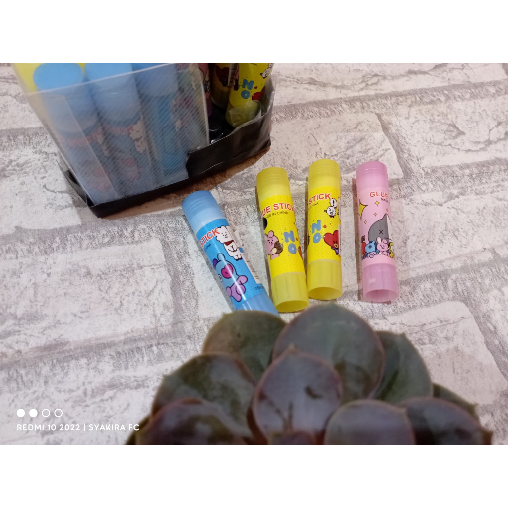 Jual Glue Stick Karakter/ Lem Kertas/ Lem stik | Shopee Indonesia
