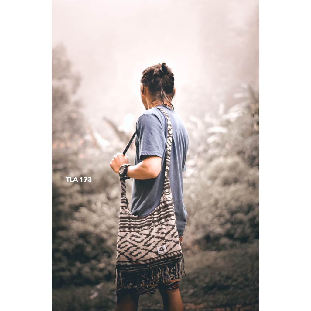 Jual Tas Selempang Etnik Tenun Toraja TLA2 by Awanethniccraft | Shopee ...