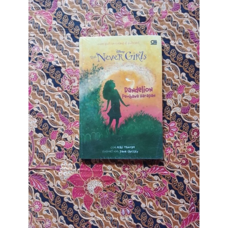 Jual Buku Novel Remaja, Disney THE NEVER GIRLS DANDELION Pembawa ...