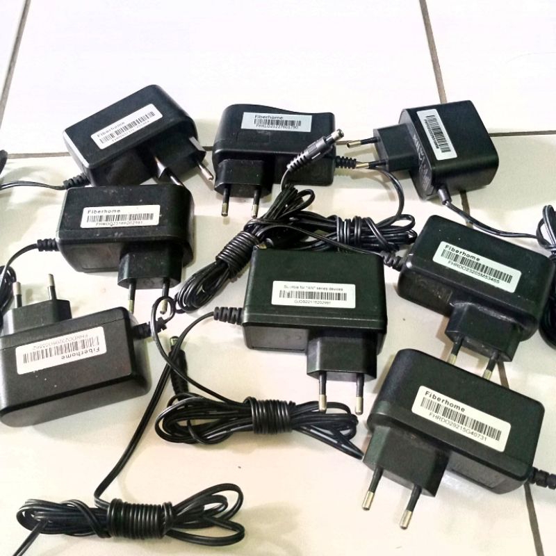 Jual adaptor original fiberhome 12v 1,5a buat router/modem/cctv ...