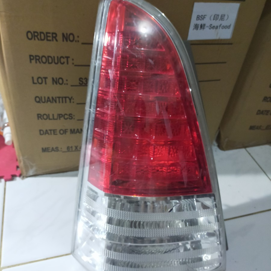 Jual lampu stoplamp lampu stop innova NEW 2010 original Toyota | Shopee ...