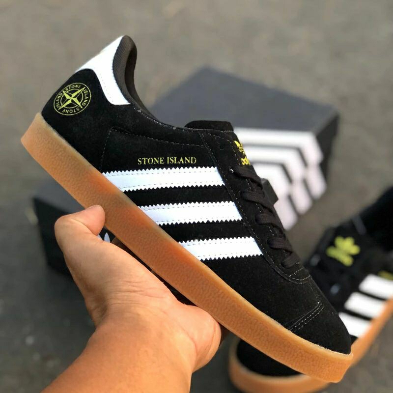 Jual SEPATU CASUAL PRIA//sepatu Adidas stone island full Suede | Shopee ...