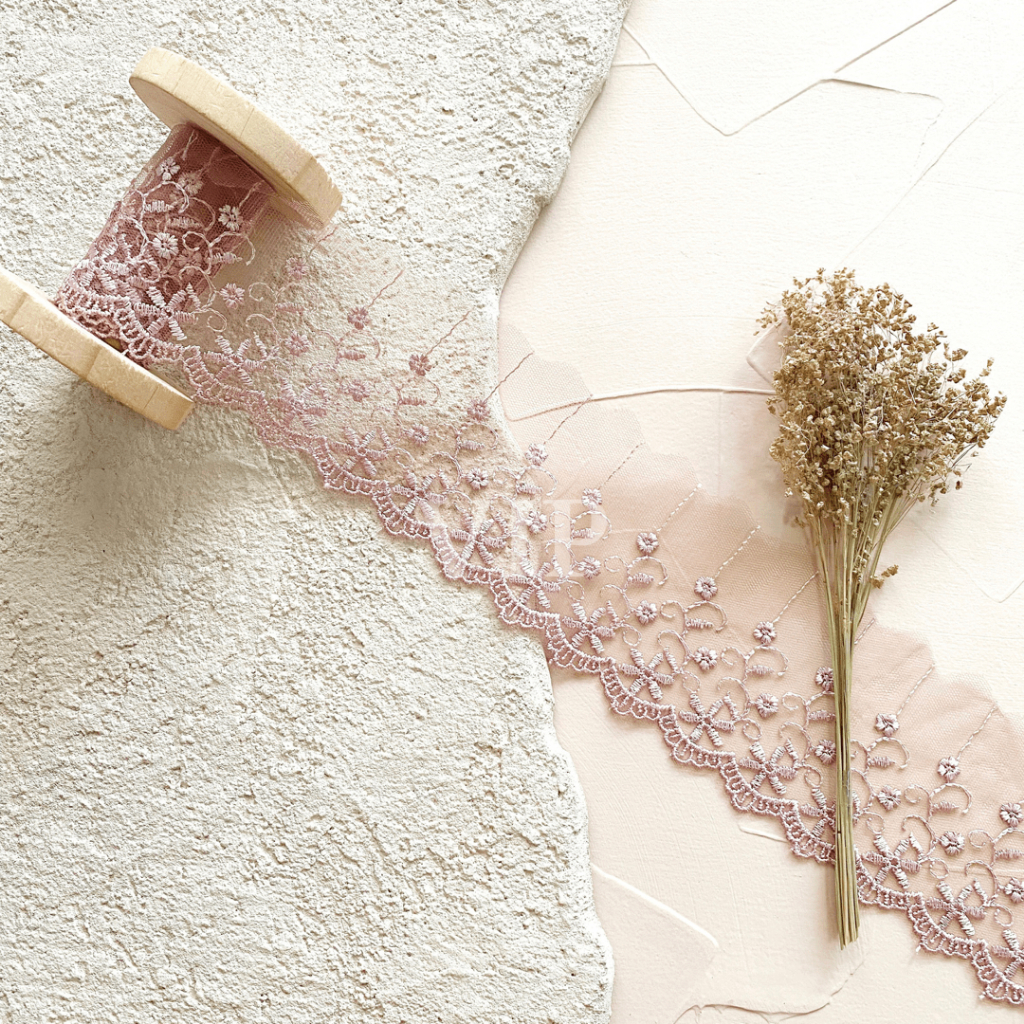 Jual Renda VIP 1 T003 Renda Tile Bordir Per Roll | Shopee Indonesia