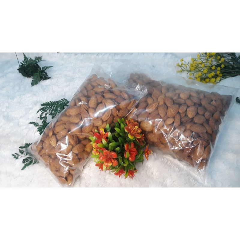 Jual Almond Milk Roasted, Almond Kulit, Almond Cangkang, Kacang Almond ...