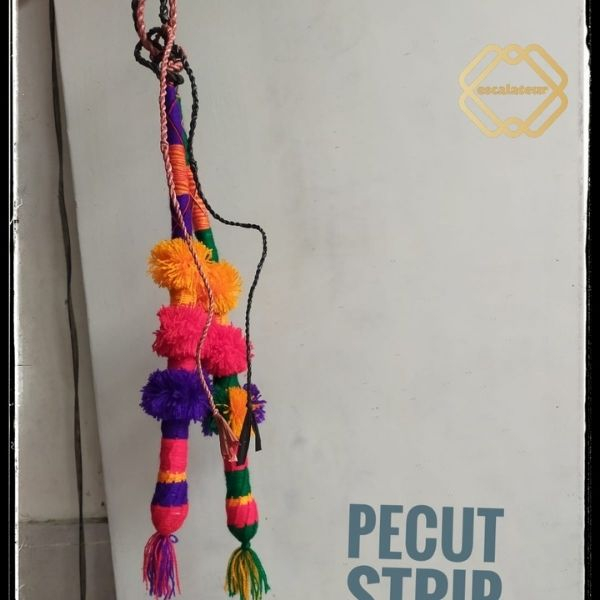 Jual Pecut Barongan | Pecut Jaranan STRIP 3 | Pecut jaran kepang kuda ...
