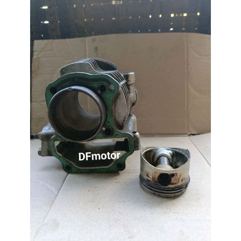 Jual Blok Cylinder Blok Saher Bureng Honda Vario 110 Karbu Original ...
