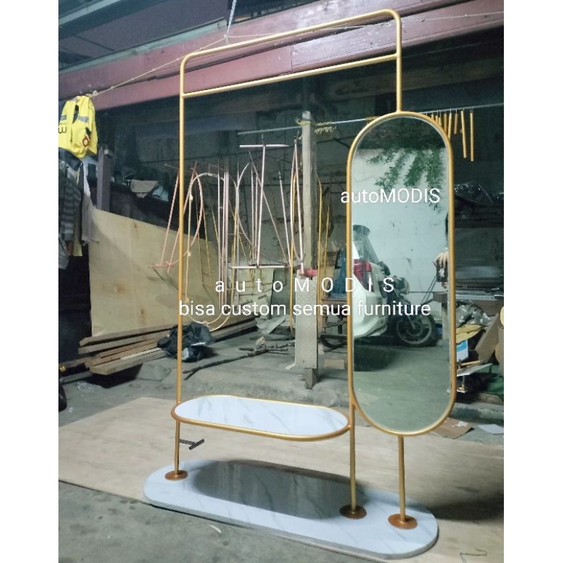 Jual GAWANG BAJU CERMIN FULLBODY KACA SELURUH BADAN STAND PAKAIAN OVAL ...