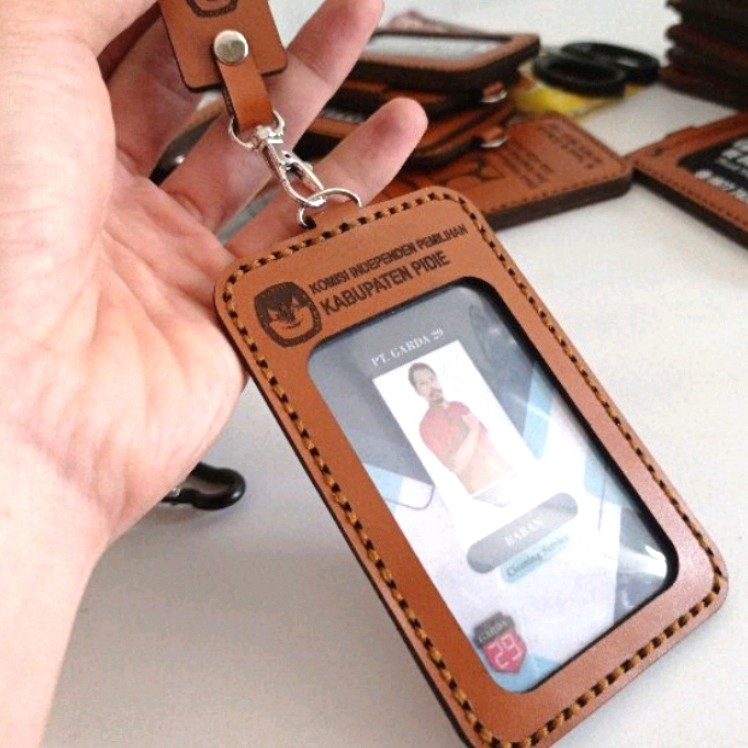 Jual Id Card Holder Kulit, Nametag kulit asli Sapi, Lanyard Kulit Bisa ...
