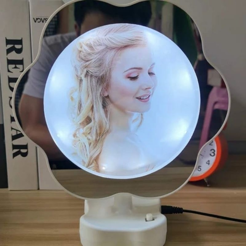 Jual SEHARI JADI Cermin jam mirror kaca magic ajaib frame foto lampu ...