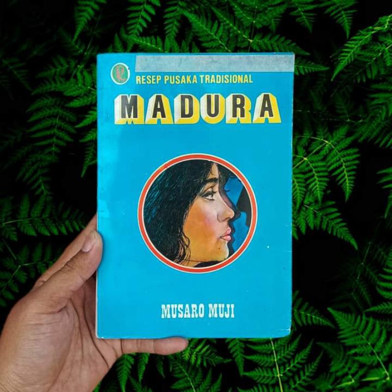 Jual buku RESEP PUSAKA TRADISIONAL MADURA - Musaro Muji | Shopee Indonesia