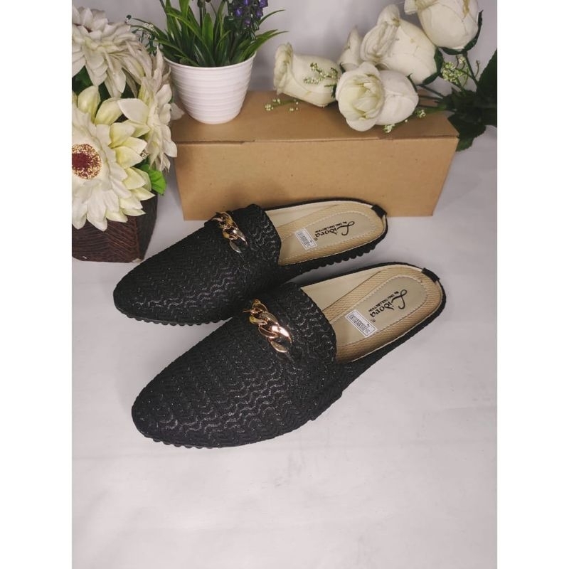 Jual Sandal Teplek Bapau Wanita Flat Shoes Sendal Wanita Modern Model ...
