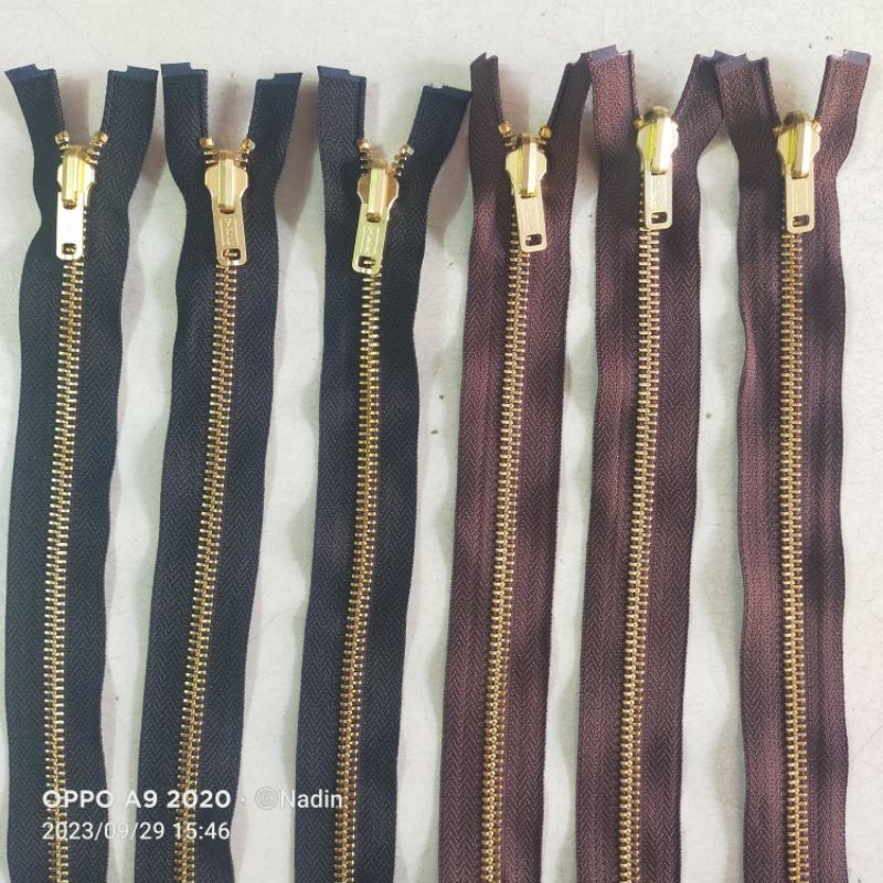 Jual Resleting Jaket YKK besi kuningan | Shopee Indonesia