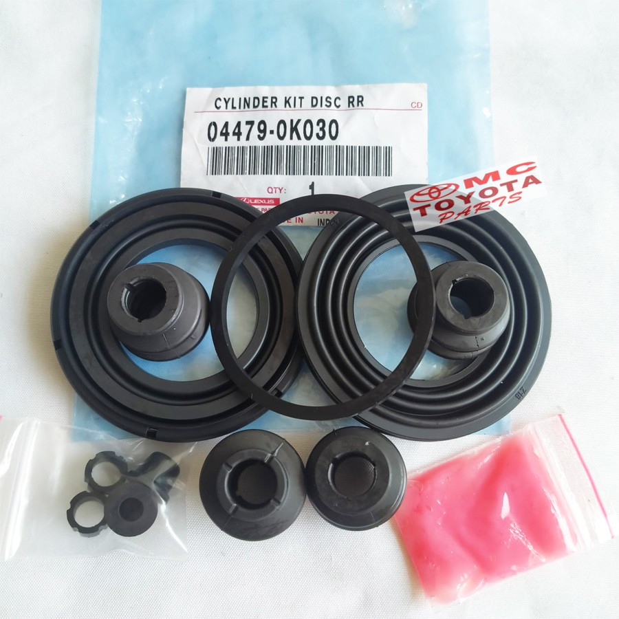 Jual Kaliper Cylinder Kit Karet Rem Disc Belakang Fortuner VRZ 04479 ...