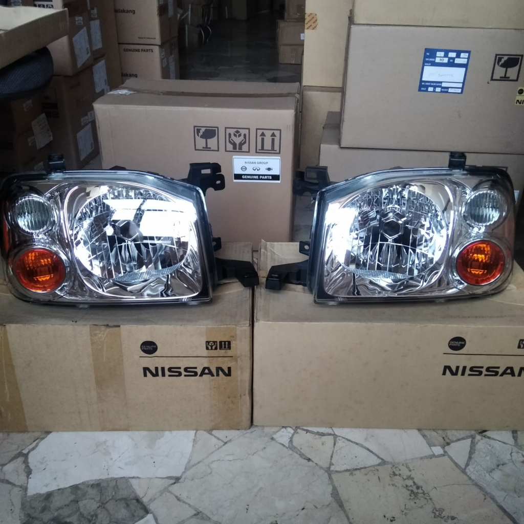 Jual HEADLAMP DEPAN NISSAN FRONTIER D22 NP300 26010-2TV1A/26060-2TV1A ...