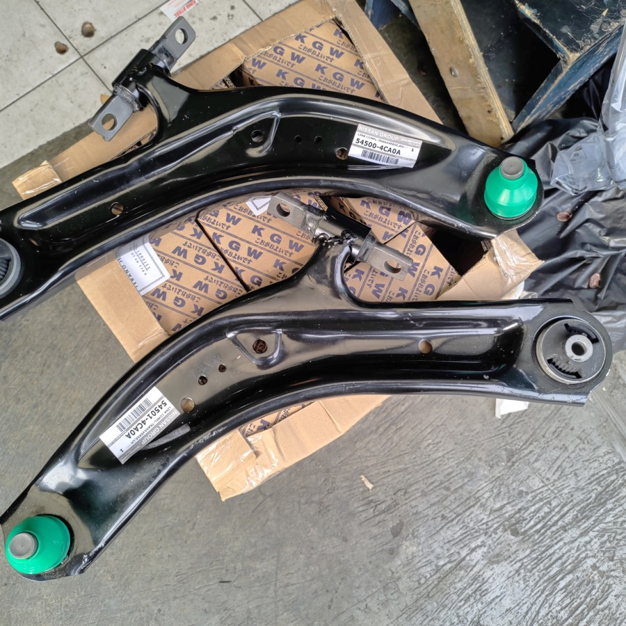 Jual lower arm nissan all new xtrail t32 54500-4CA0A OEM | Shopee Indonesia