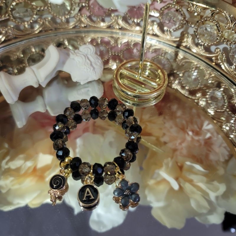 Jual gelang inisial 1 huruf selebgram korea kristal inisial bunga kupu ...