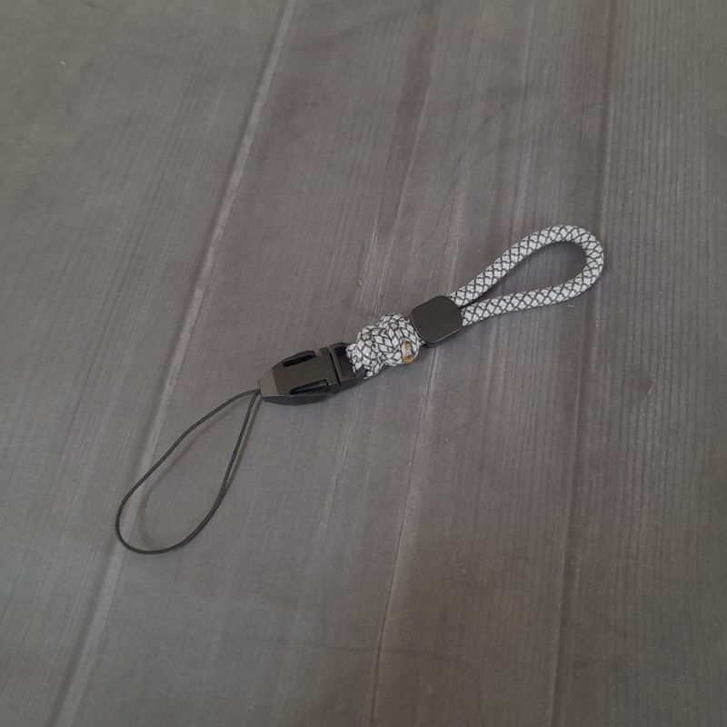 Jual Lanyard Tangan Wrist Hand Strap Finger Tali Paracord 550lbs 4mm ...