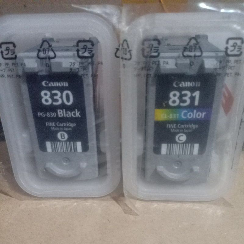 Jual Canon 830 black+831 color baru original losfek tampa kesamasan dus ...