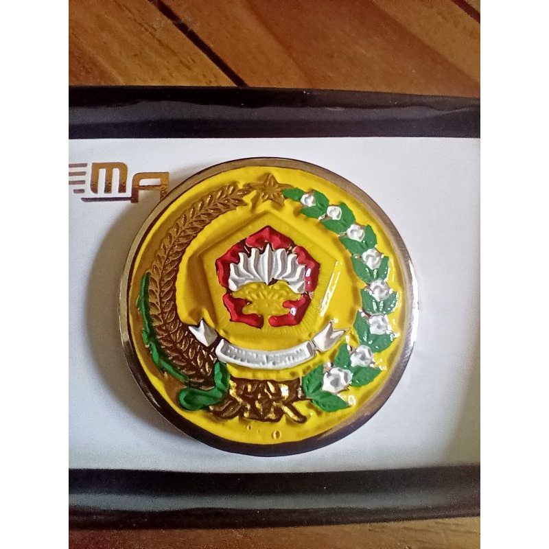 Jual Paket Lencana Dharma Pertiwi dan Lencana Persit KCK | Shopee Indonesia