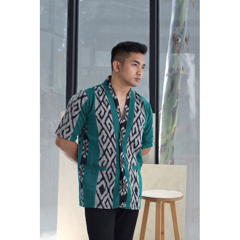 Jual PANDAWA vest tenun pria // outer pria // kimono pria // tenun ...