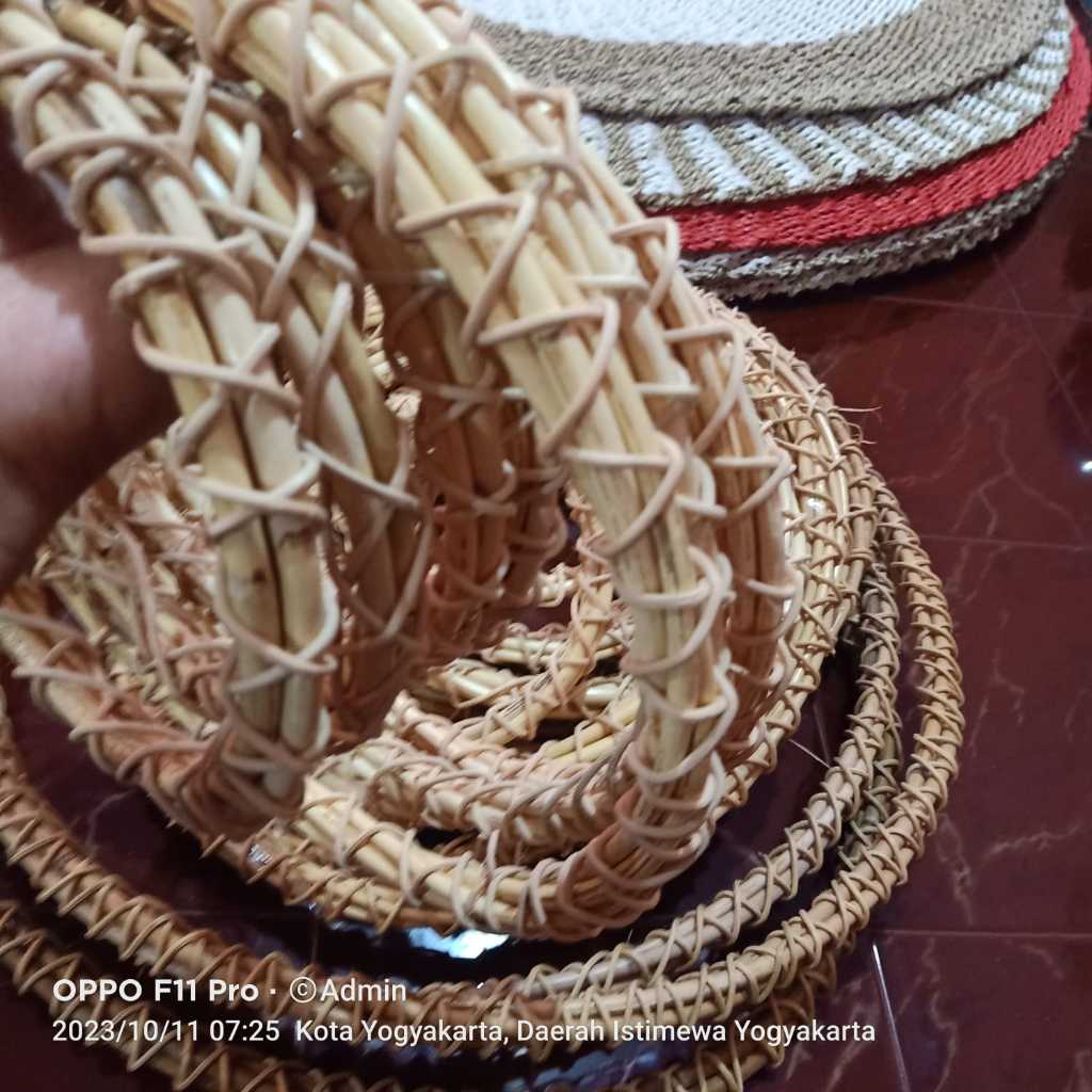 Jual GS RING ROTAN RUWET RANGKA BUKET HIASAN LINGKARAN 50/60CM | Shopee ...