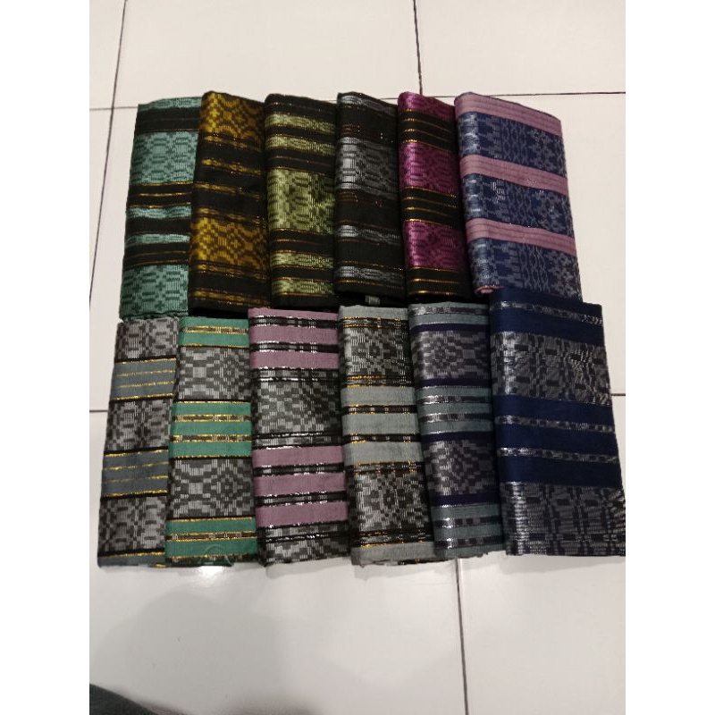 Jual KAIN MURAH SARUNG SUTRA LIPASABBE BUGIS SENGKANG | Shopee Indonesia