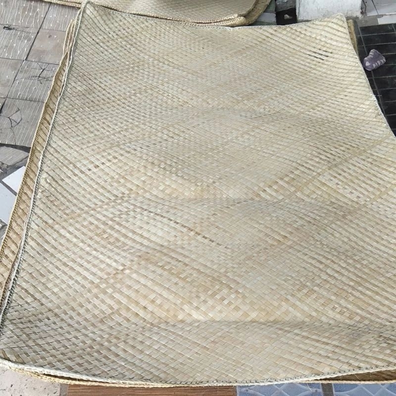 Jual Tikar Daun Pandan Tikar Piknik Tikar Anyaman Daun Pandan Produksi ...