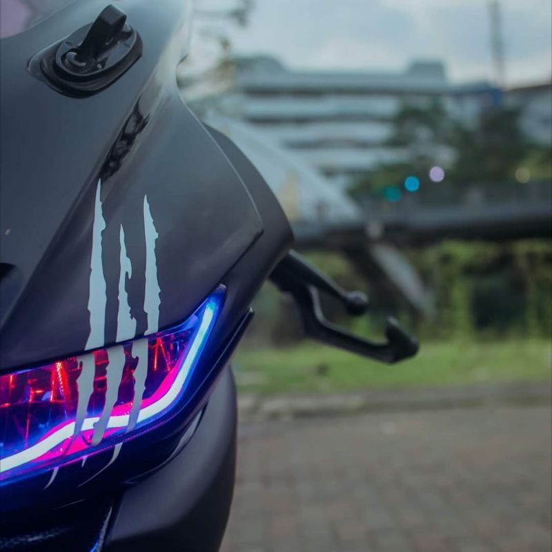 Jual LAMPU ALIS R15 V2 V3 V4 DRL BONUS DEVIL EYES & SAKLAR | Shopee ...