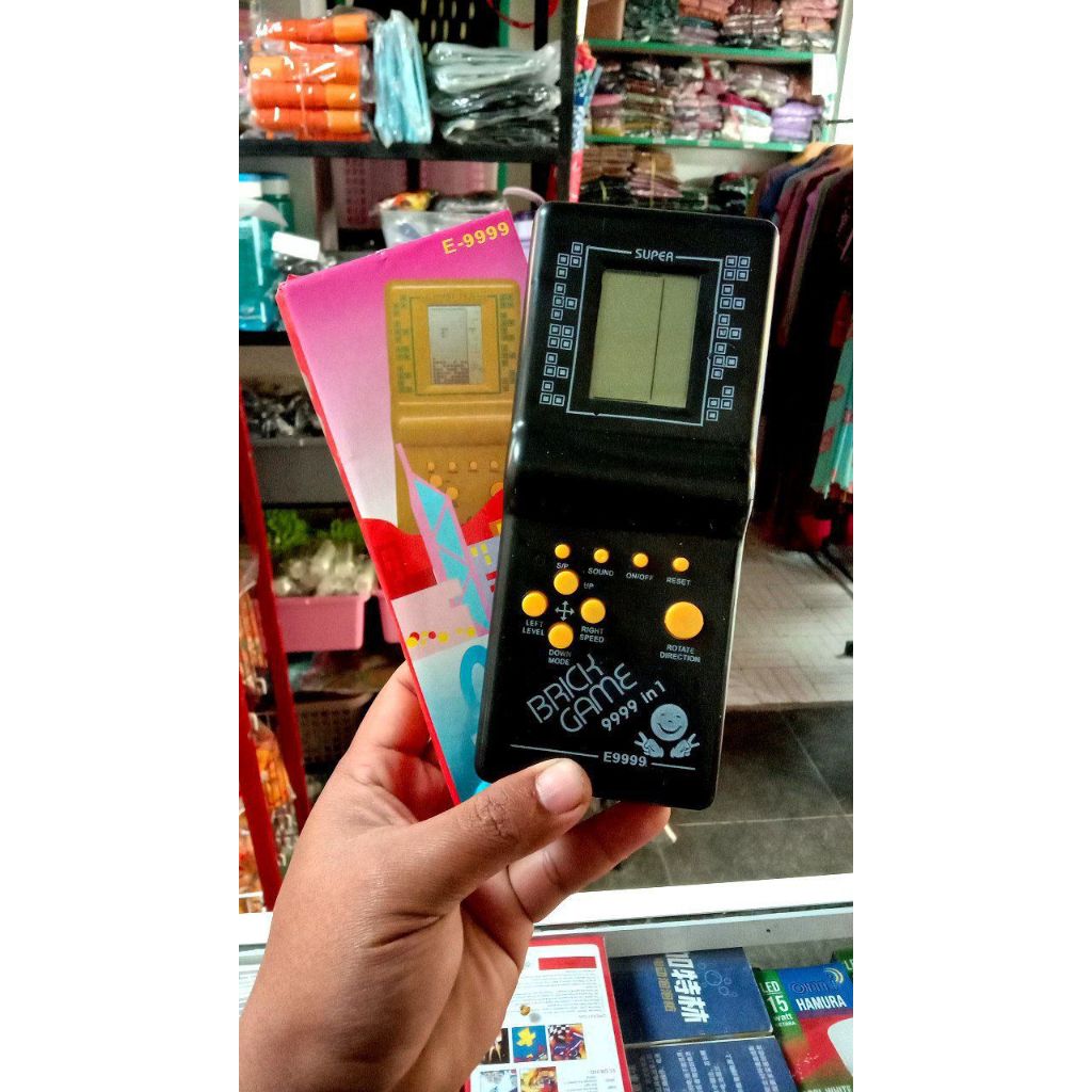 Jual Mainan Game Jadul Tetris Balok Mini Gamebot Gimbot Brick Game ...