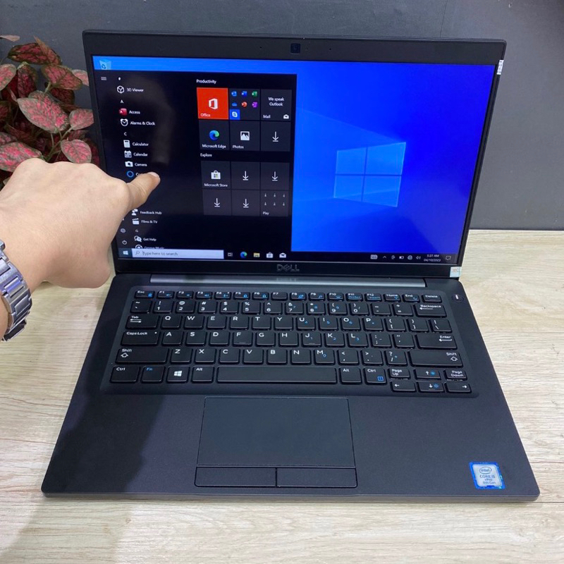 Jual LAPTOP DELL LATITUDE E7390 i7 RAM 16 GB SSD 1 TB LAYAR TOUCHSCREEN ...