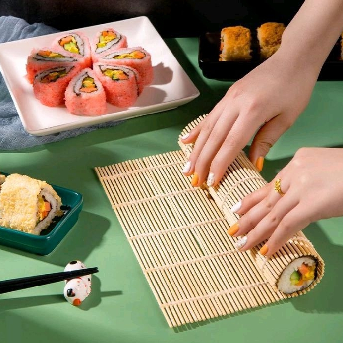 Jual TIKAR BAMBU SUSHI / Makisu Alat Penggulung Nasi / Bamboo Mat Sushi ...