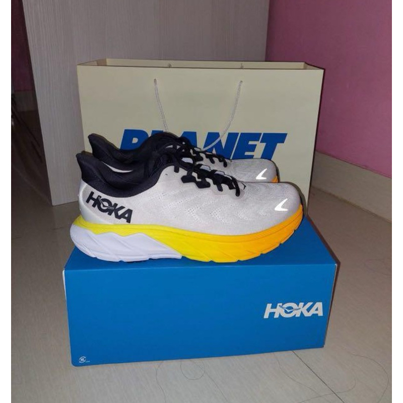 Jual Sepatu running Hoka | Shopee Indonesia