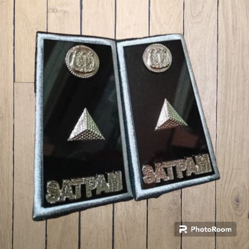 Jual pangkat satpam logam akrilik | Shopee Indonesia