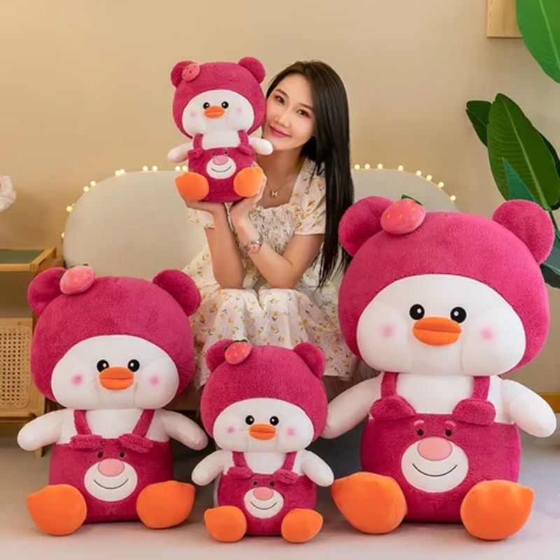 Jual Boneka Bebek Piyo Baju Lotso Strawberry 35cm Boneka Duck Plush Toy ...